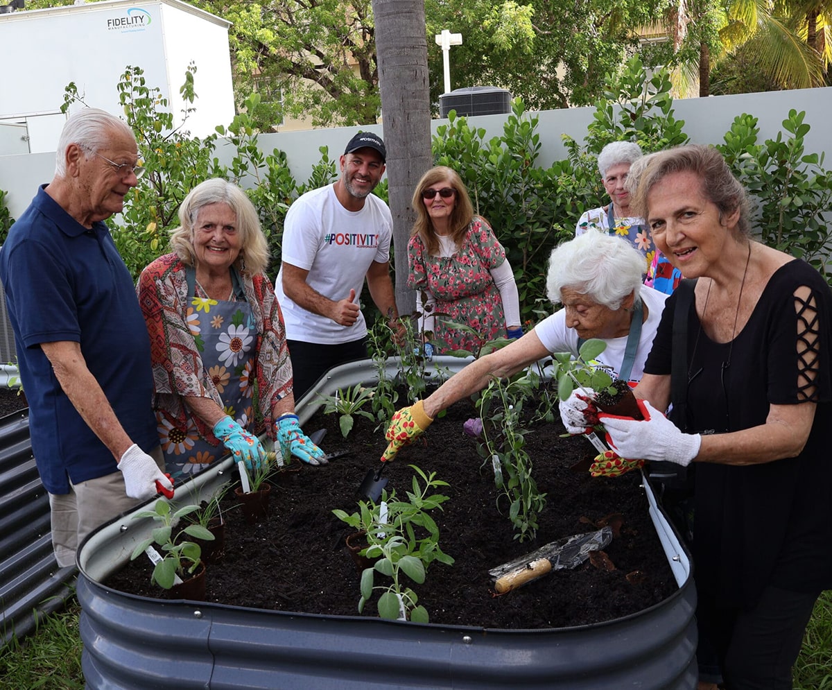 Neighborhood Farms USA